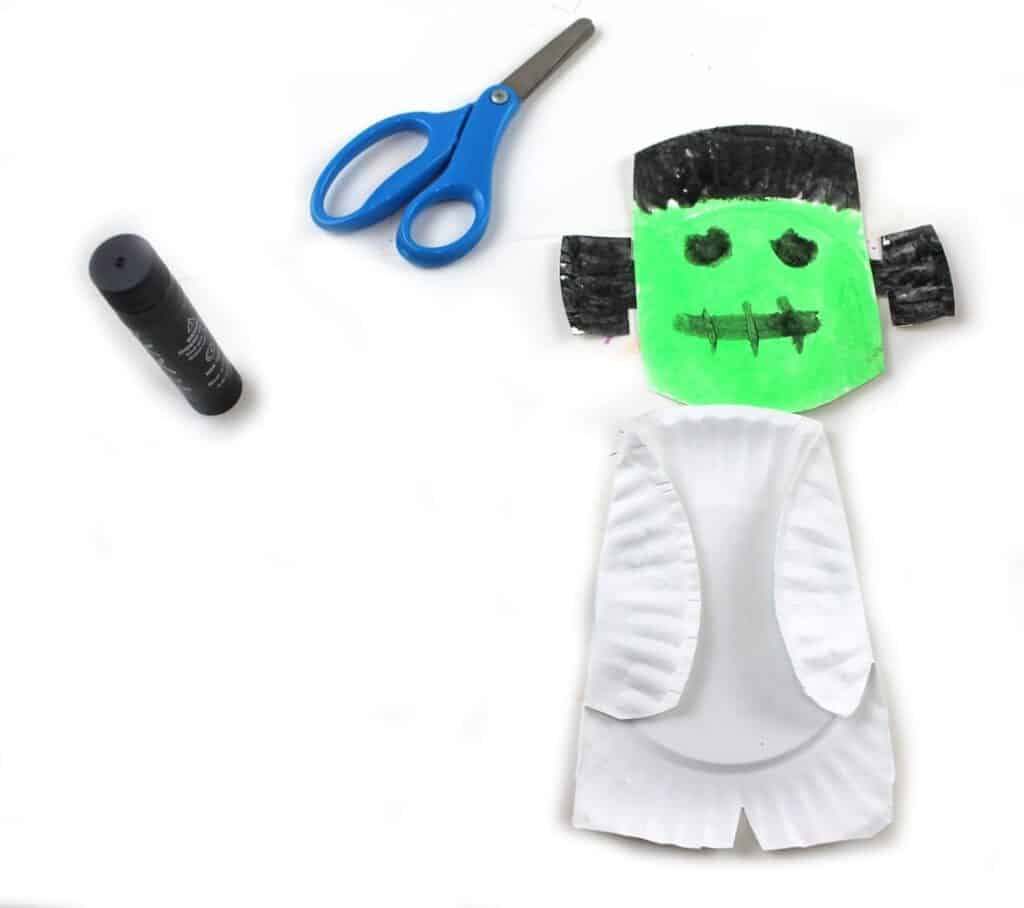 Frankenstein Puppet Kid Craft – Halloween Craft - A More Crafty Life