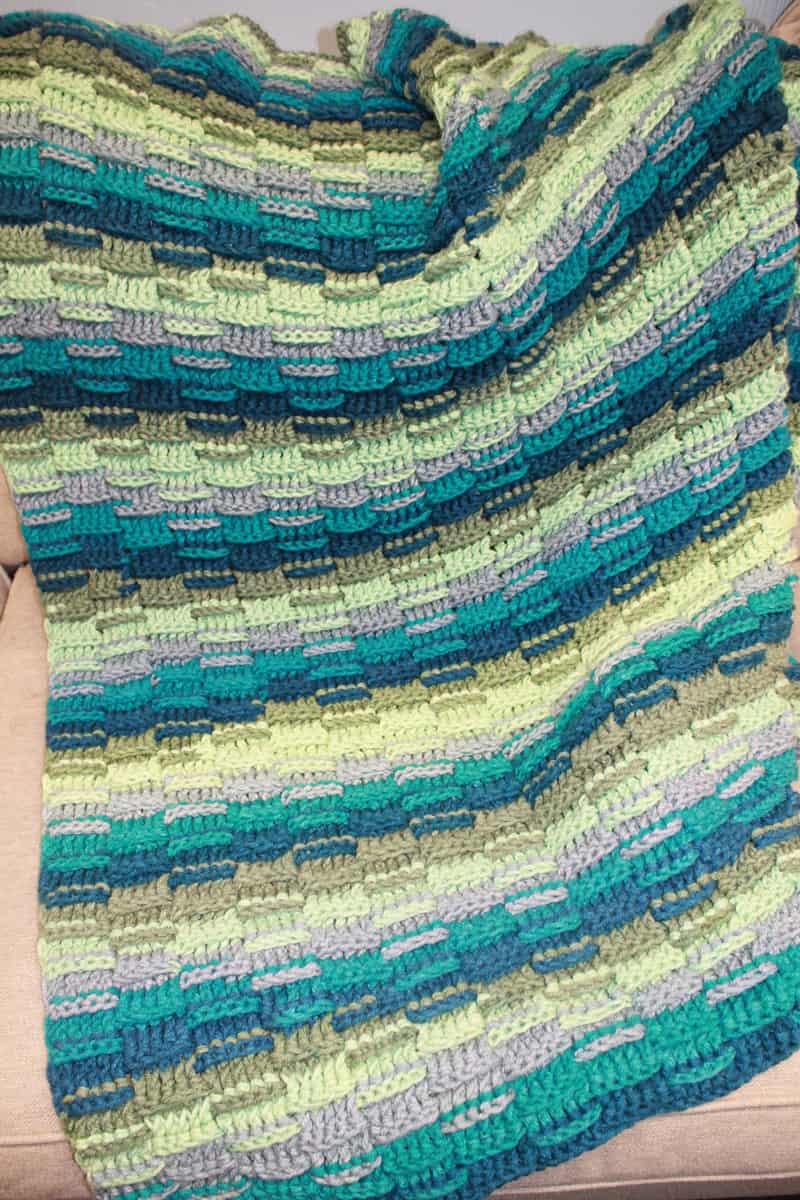 Free Woven Lines Chunky Throw Crochet Pattern: Easy Stitches - A More ...